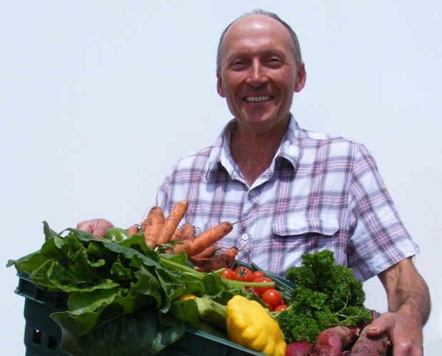 Martyn with Veg for Martinfixed large - FOODLOVER magazine